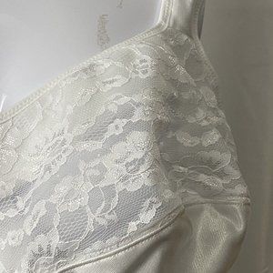 Comfort Choice | Intimates & Sleepwear | Comfort Choice White Wirefree ...